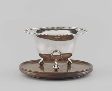 Chafe Definition, Meaning & Usage | FineDictionary.com