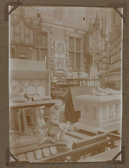 Plaster cast Definition, Meaning & Usage | FineDictionary.com