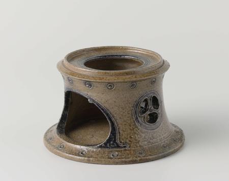 Chafe Definition, Meaning & Usage | FineDictionary.com