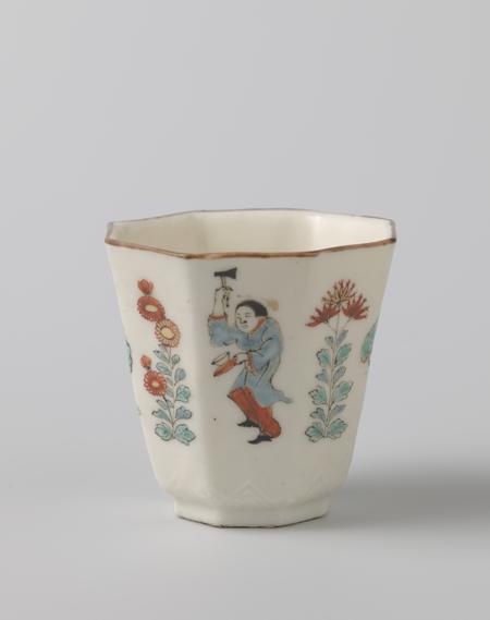 Funnelled Definition, Meaning & Usage | FineDictionary.com