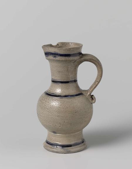 Funnel shape Definition, Meaning & Usage | FineDictionary.com