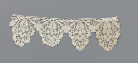 Interlink Definition, Meaning & Usage | FineDictionary.com